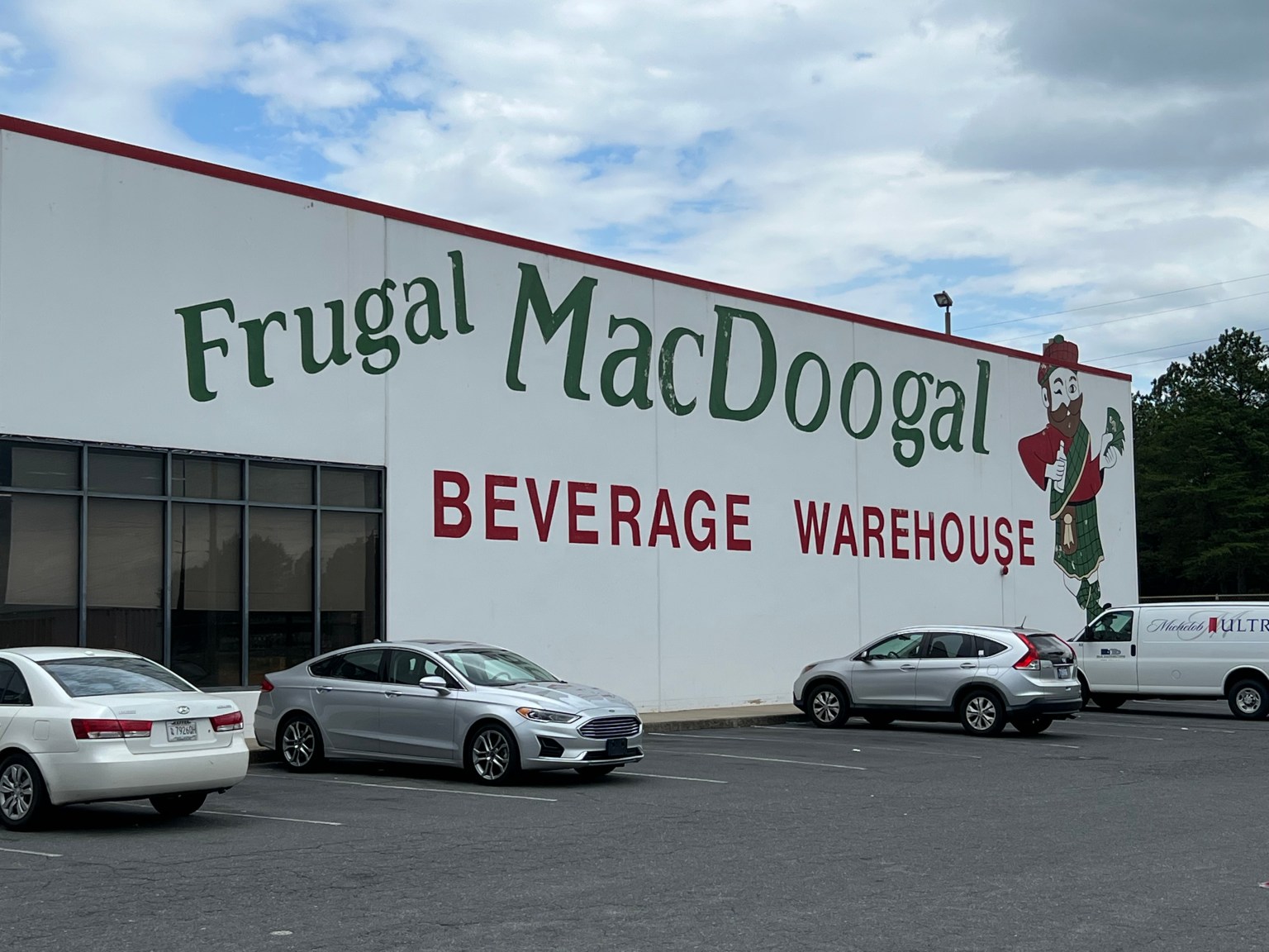 Frugal MacDoogal Beverage Warehouse - Craft Beer Spots